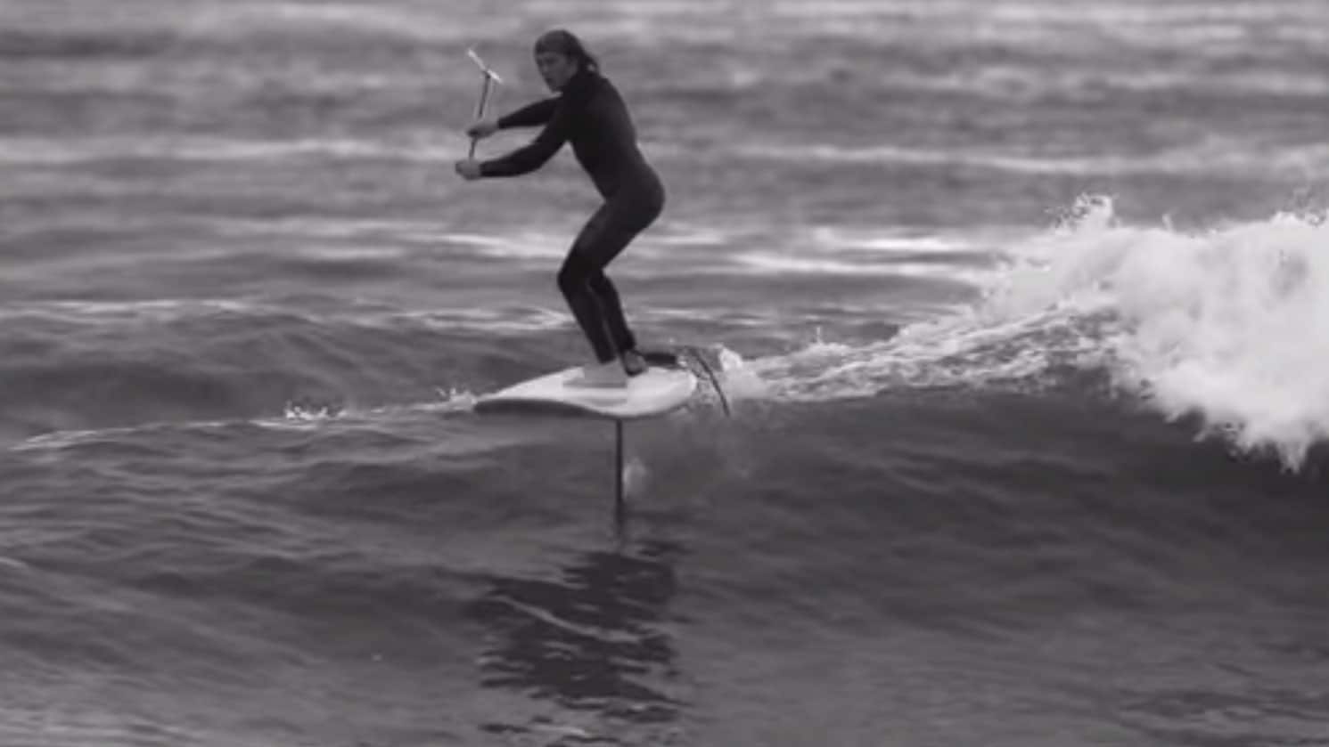 Sup Foil ou comment surfer en lévitation au dessus de l'eau sur Foil ...