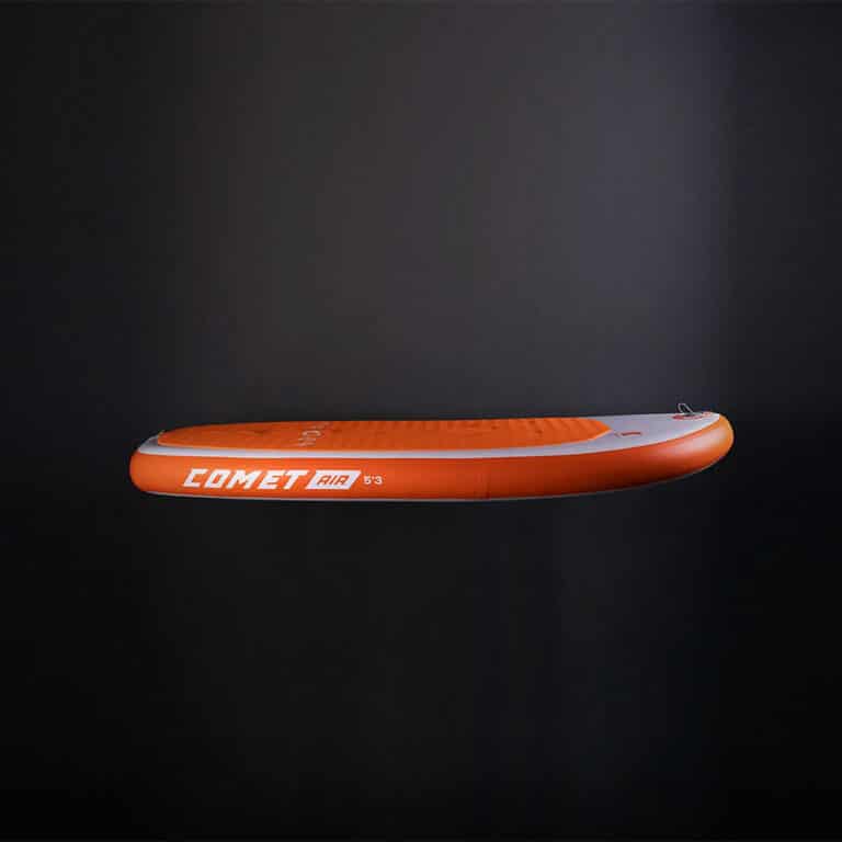 Comet Air Takoon, planche de foil gonflable ! sur Foil Magazine.com