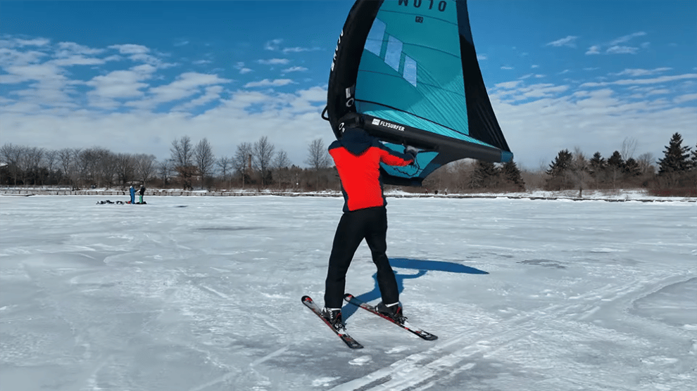 Wingsnow, faire de la wing sur la neige sur Foil Magazine.com