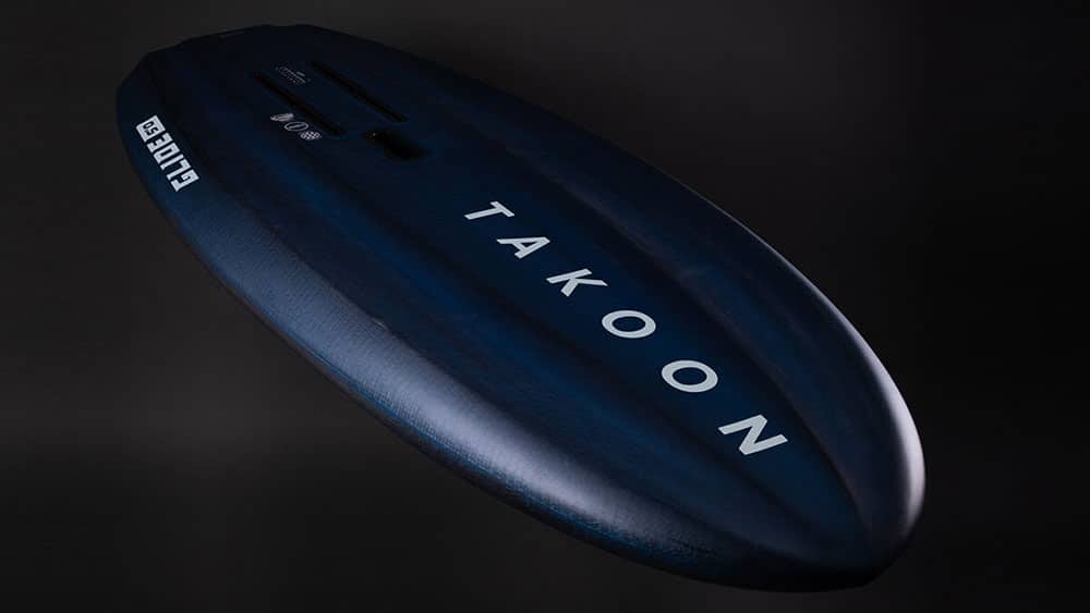 La planche Glide de chez Takoon sur Foil Magazine.com